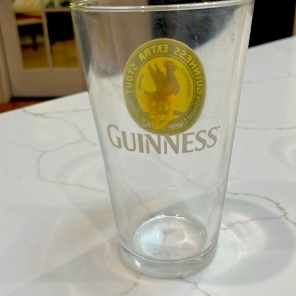 Guinness | Other | Guinness Pint Glass | Poshmark